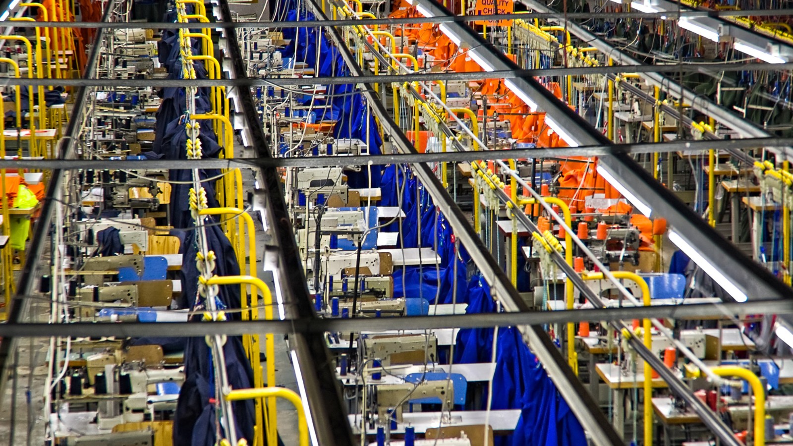 Empowering Apparel Manufacturing with Digital Twin Technology - Cerexio